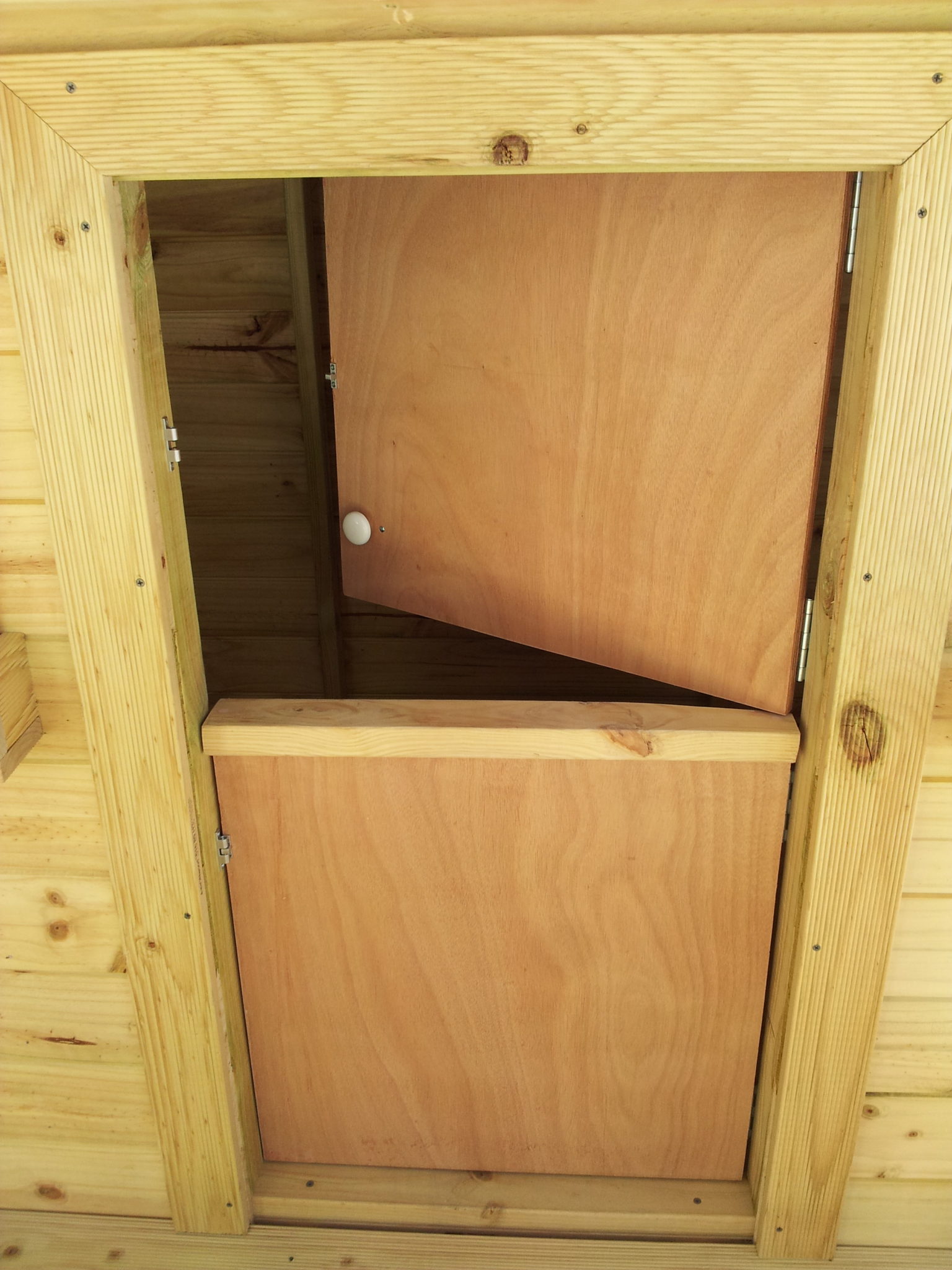 STABLE DOOR